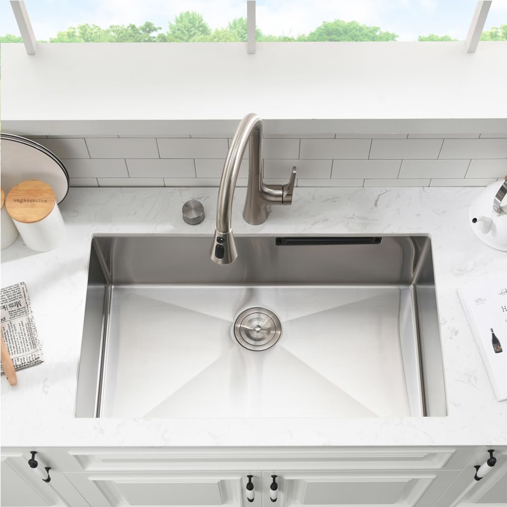 Snapklik.com : 32 Inch Undermount Waterfall Kitchen Sink