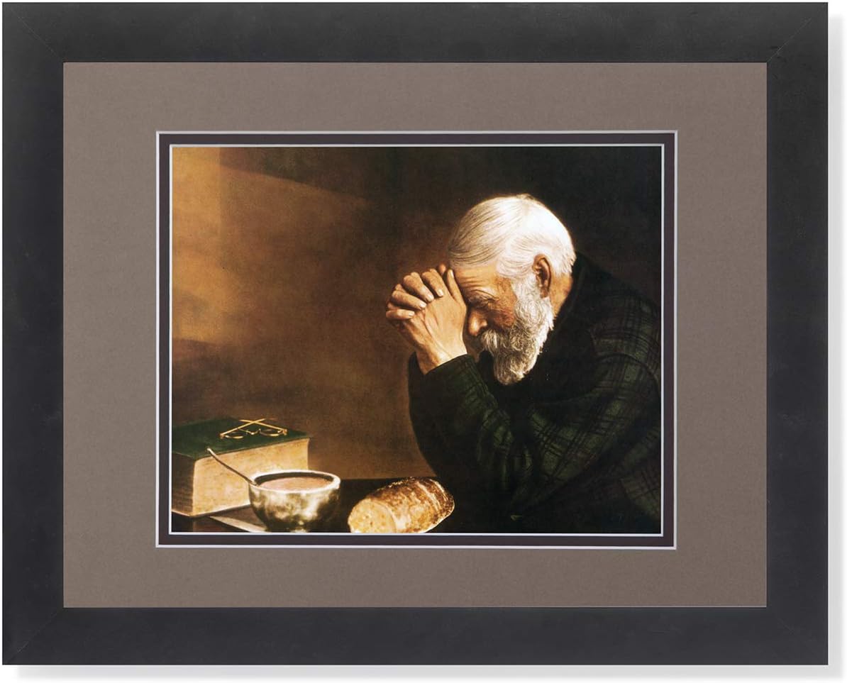 Amazon.com: Daily Bread Man Praying at Table Grace Religious Wall ...