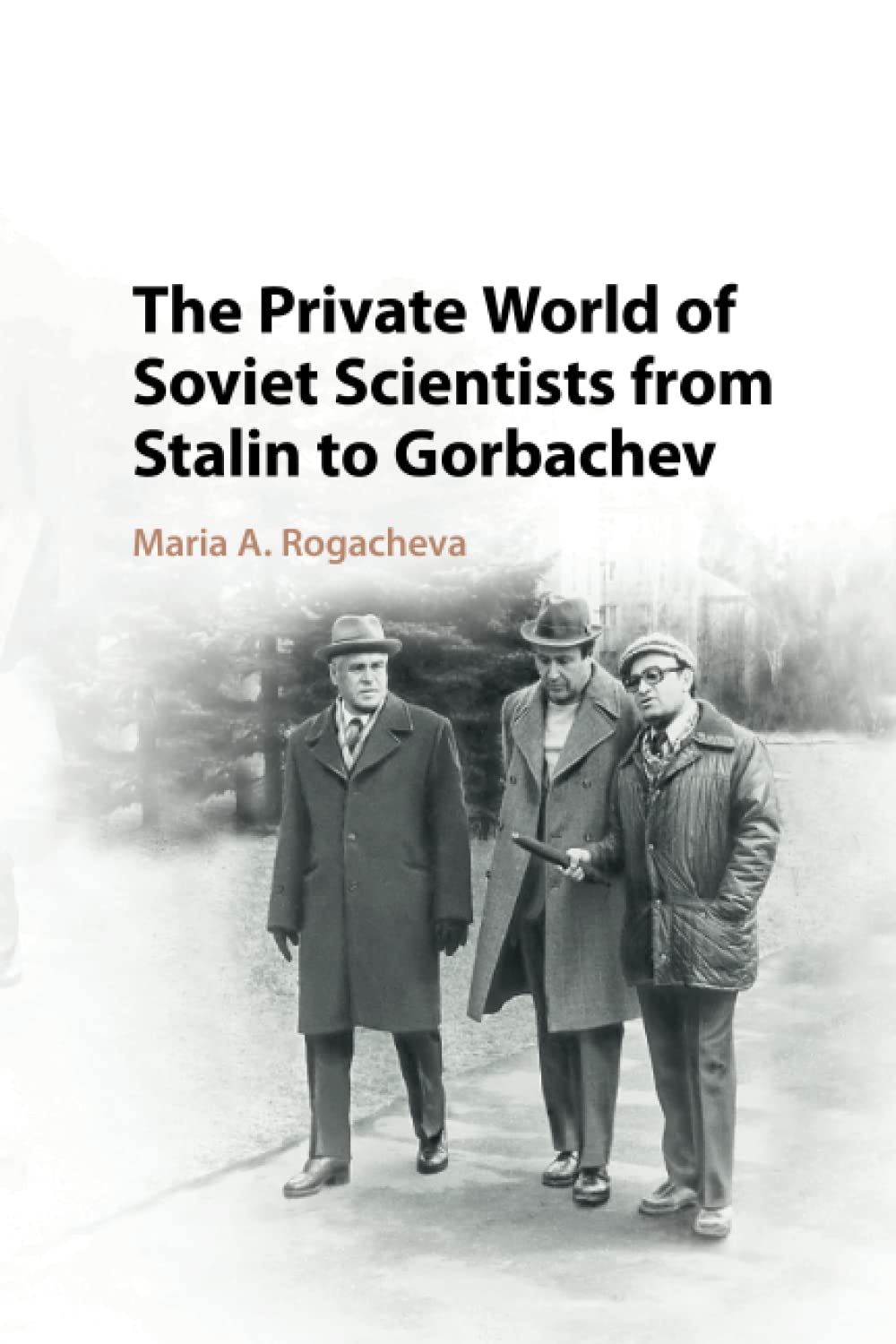 Amazon.com: The Private World of Soviet Scientists from Stalin to ...