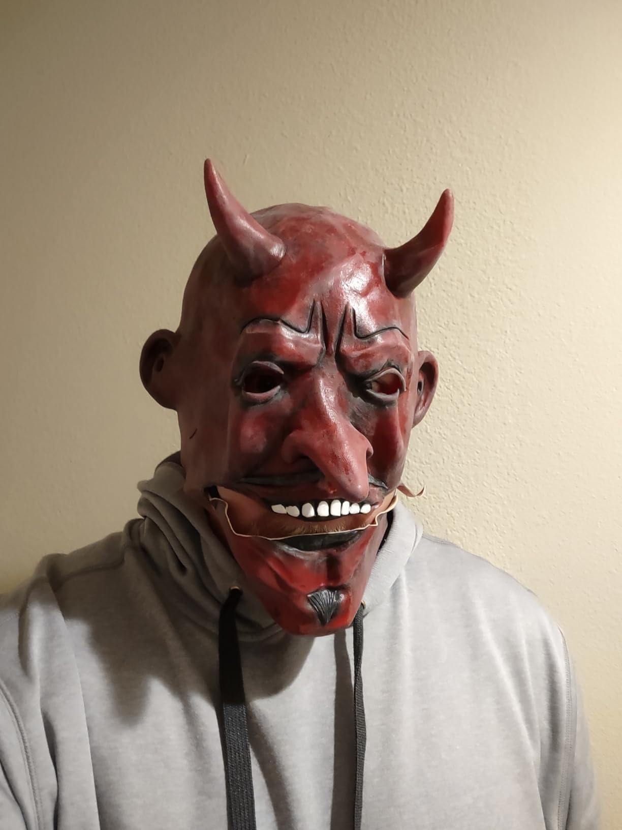 Amazon.com: xiuyou Devil Mask Halloween Scary Clown Mask Horror Demon Mask Red Cow Mask Mens ...