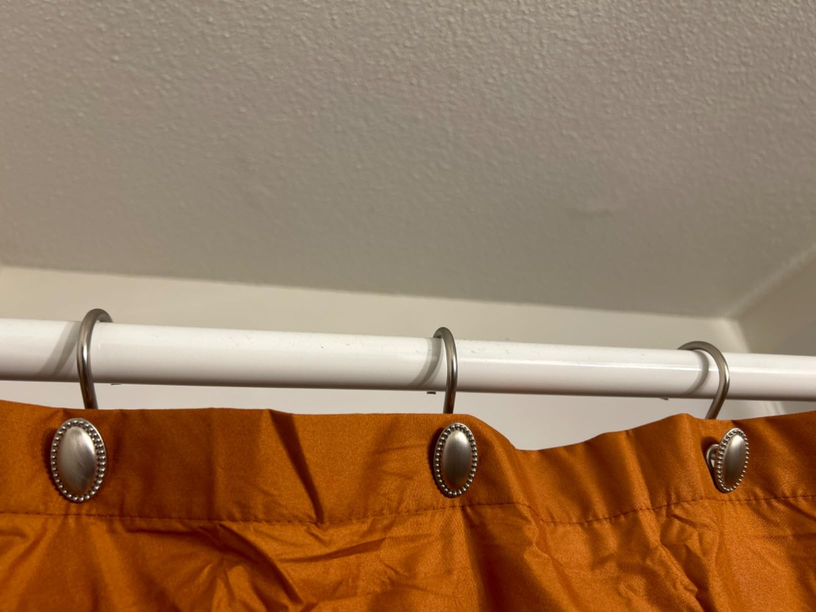 Amazon.com: iToplin Brushed Nickel Shower Curtain Hooks, Decorative ...