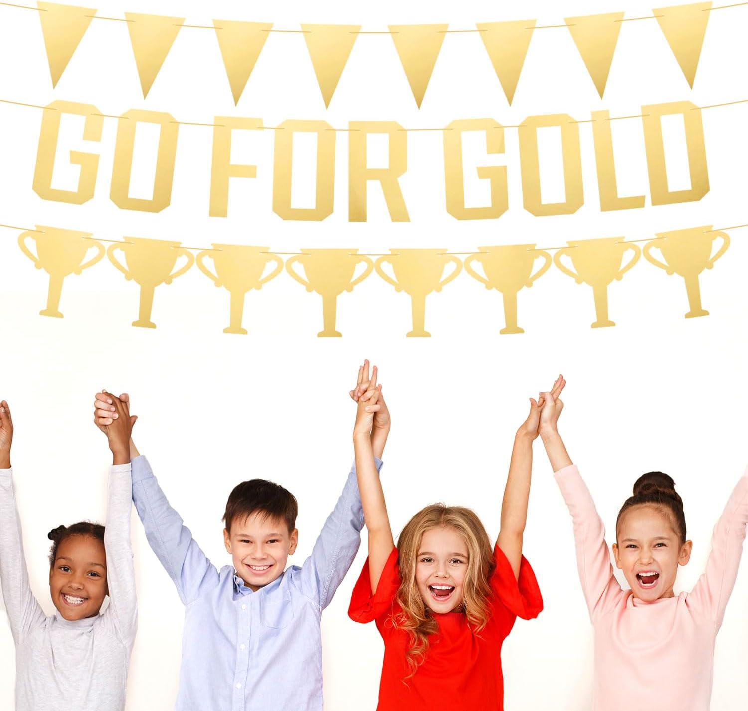 Amazon.com: 3pcs Go for Gold Signs, Pre-String 9.84 Feet Sports Party ...