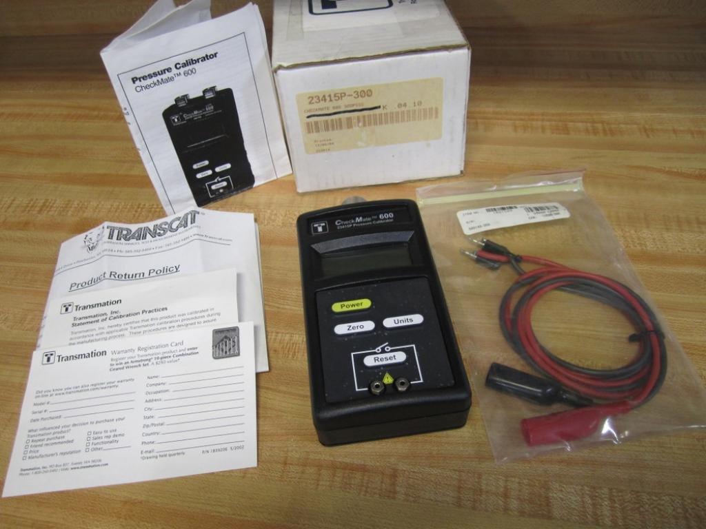 Amazon.com: Transmation 23415P-300 CheckMate 600 Pressure Calibrator ...