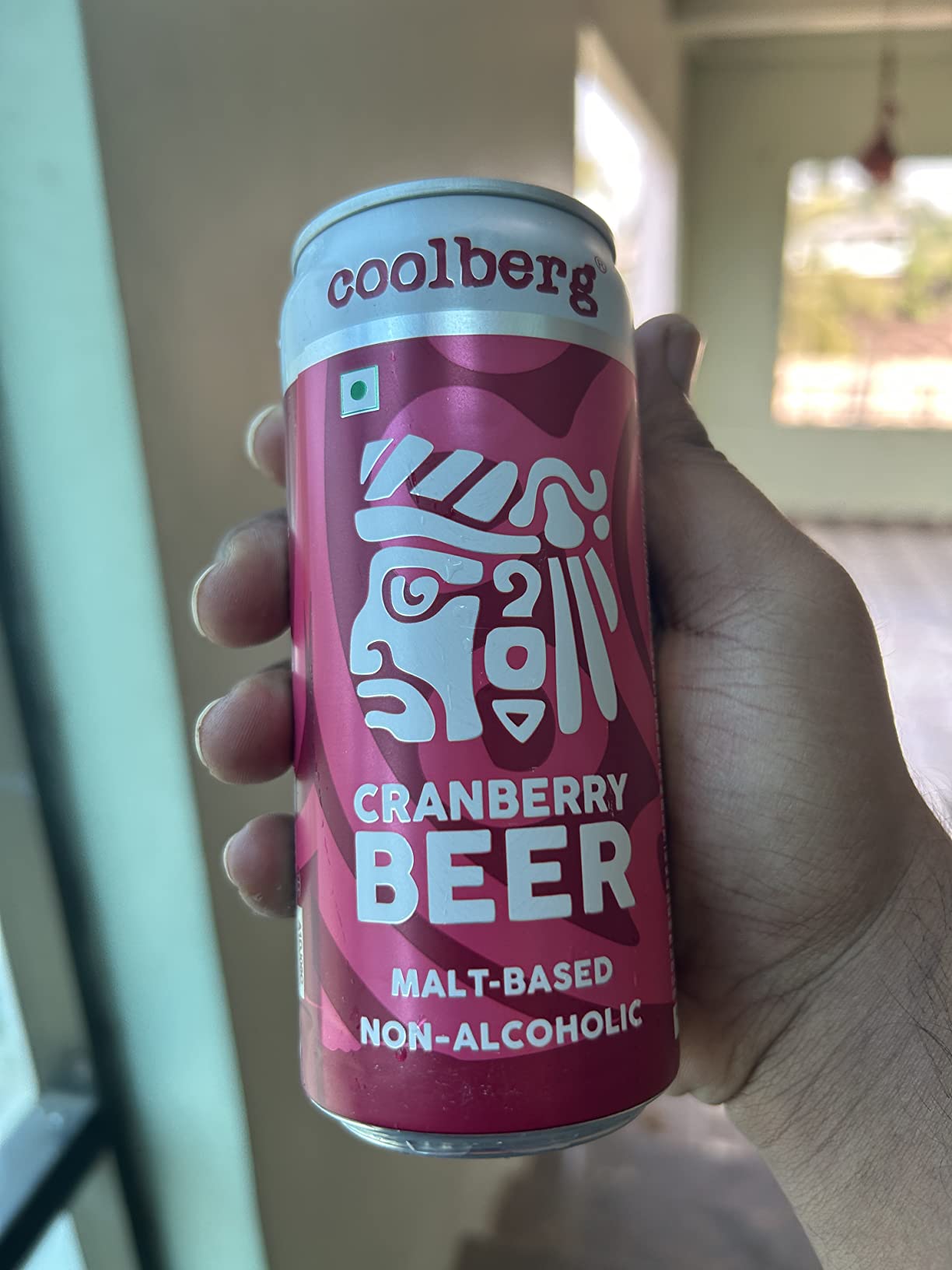 Coolberg Cranberry Non Alcoholic Beer 300ml CANs - Pack of 6 (300ml x 6 ...