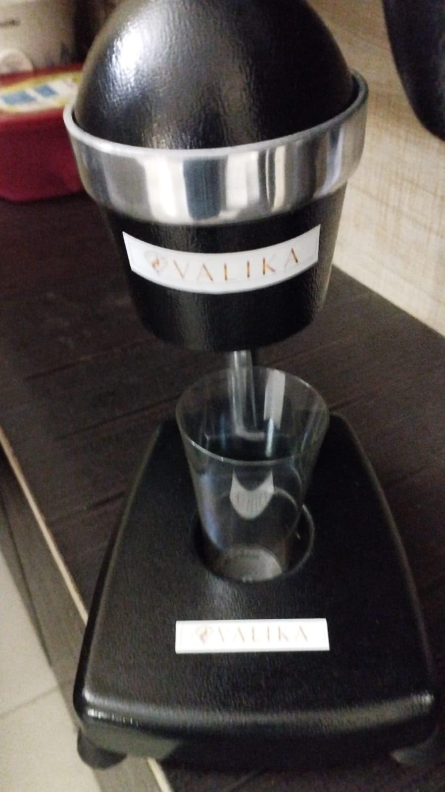 Buy VALIKA Aluminum Hand Press Juicer (Large, Black) - Effortless ...