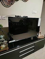 Wobble 80 cm (32 inches) UD Series HD Ready Smart LED Google TV ...