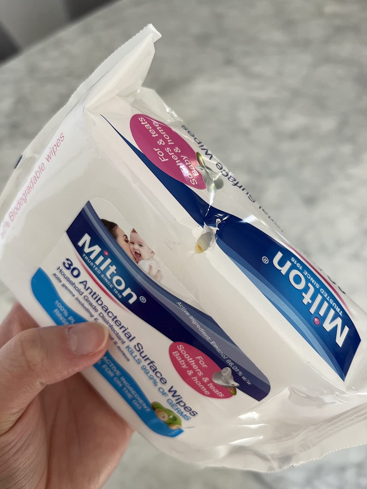 Milton Antibacterial Surface Wipes | Household Grade Disinfectant ...