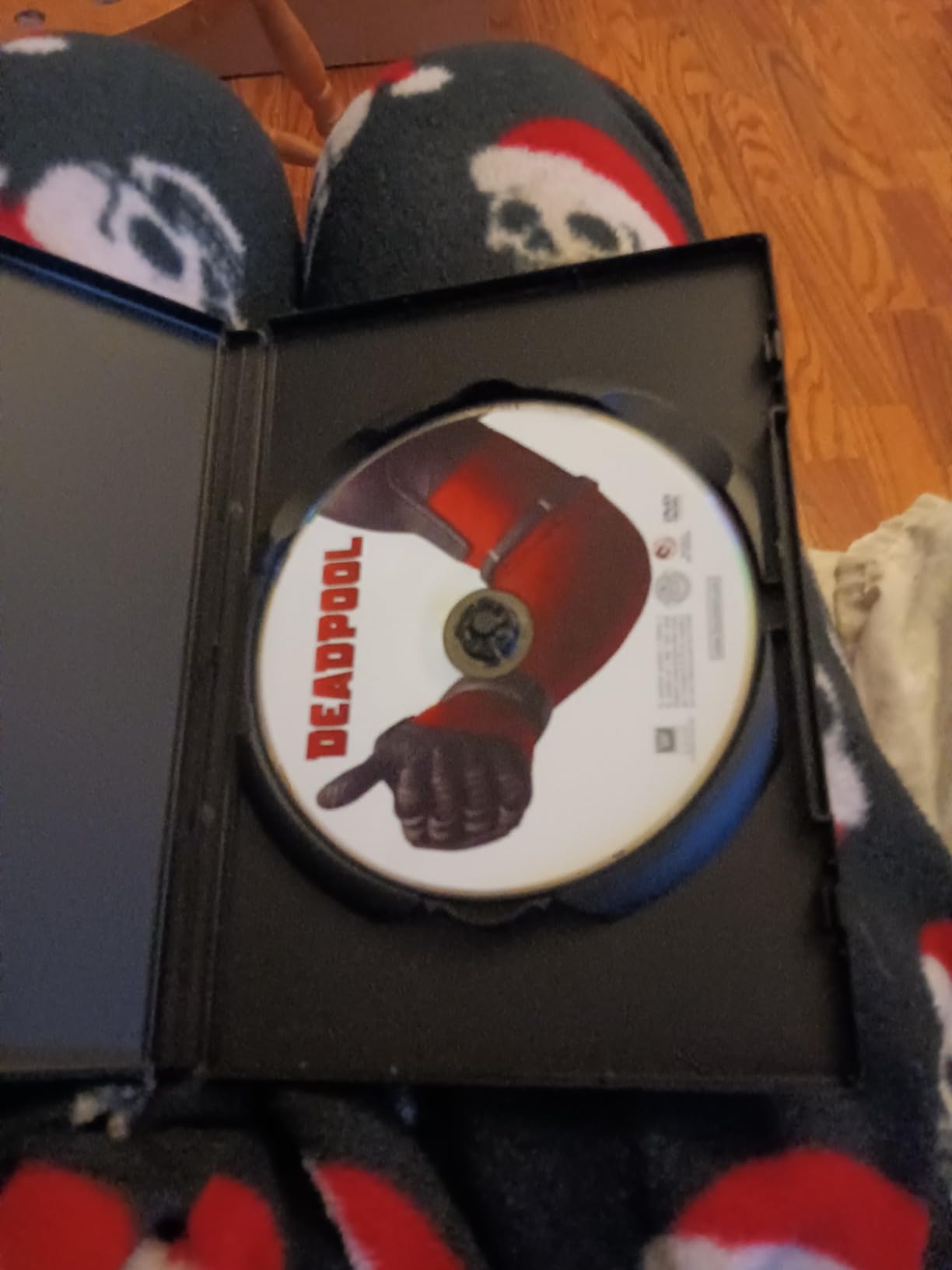 Amazon.com: Deadpool : Ryan Reynolds, Morena Baccarin, Ed Skrein, T.J ...