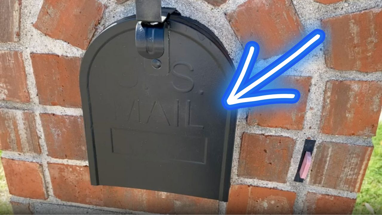 Watch Mailbox Door Replacement. Simple To Install? on Amazon Live