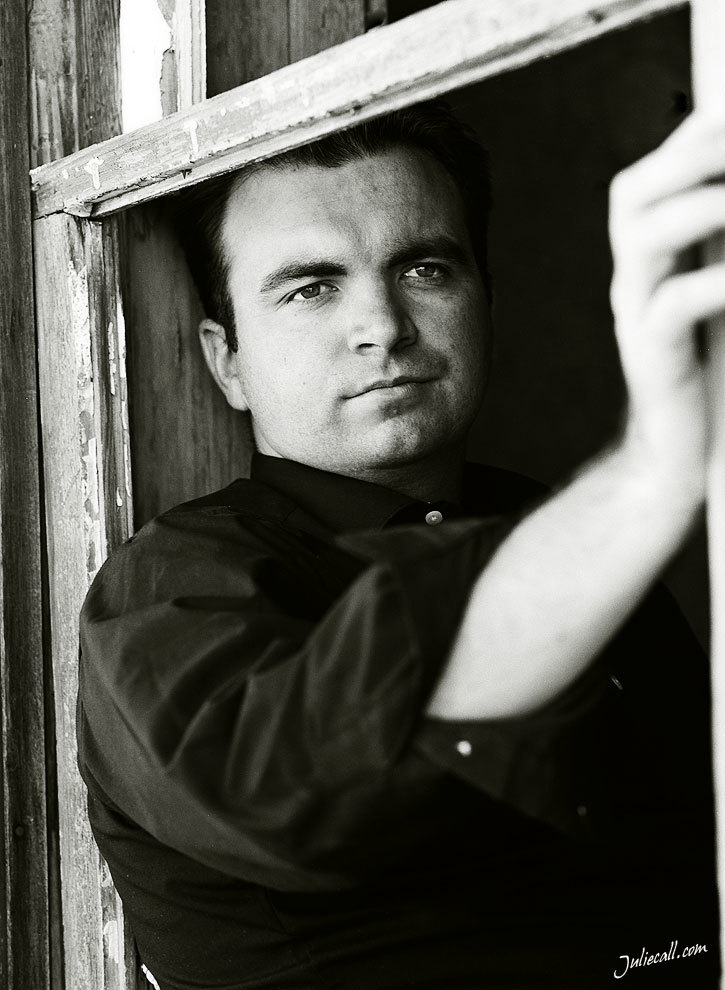 Amazon.com: Kirk McKnight: books, biography, latest update