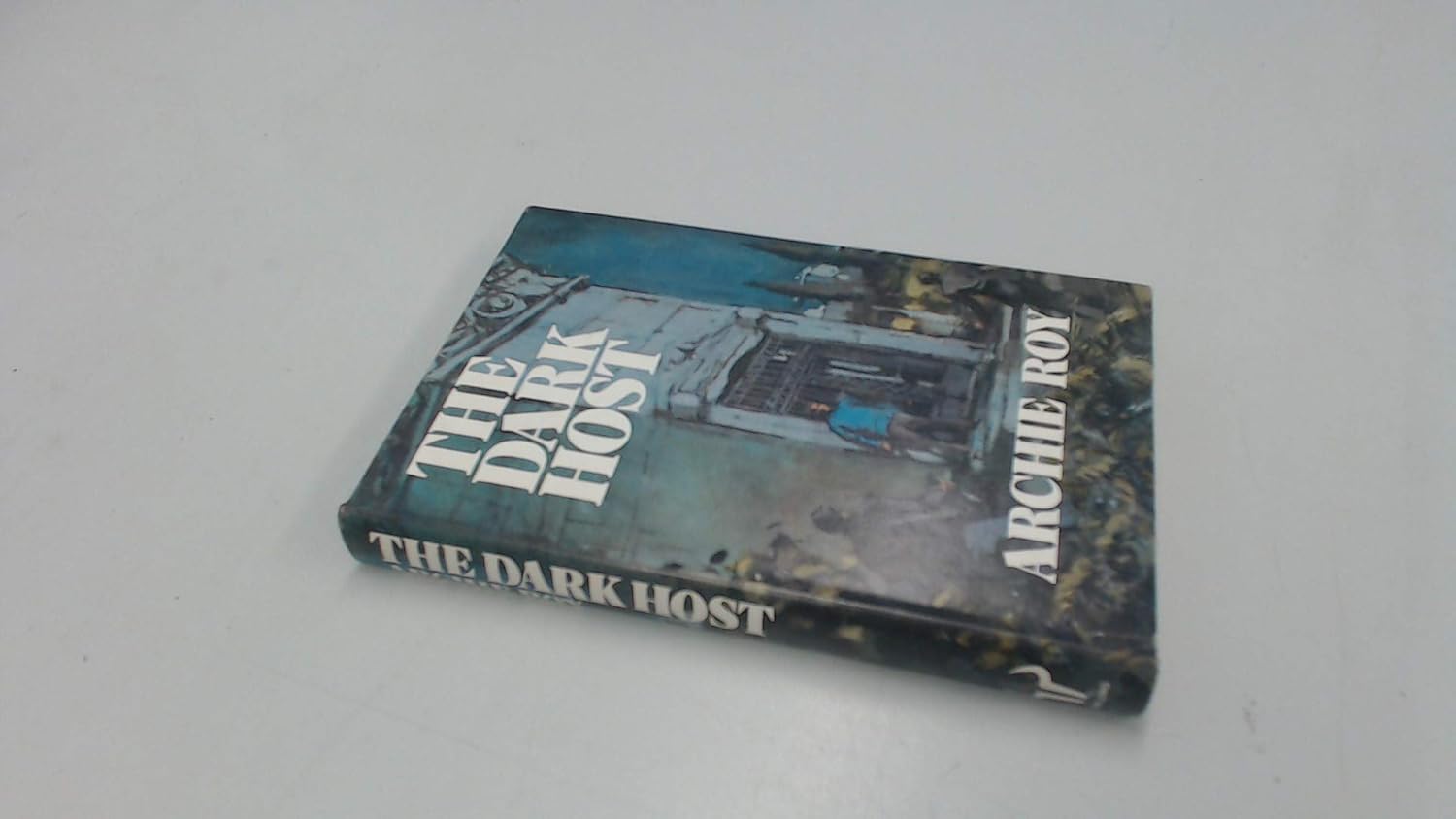 The dark host: Archie E. Roy: 9780091263508: Amazon.com: Books
