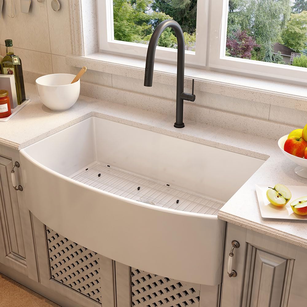 Mondawe 33 inch Farmhouse Kitchen Sinks, Fireclay White Farm Sink ...