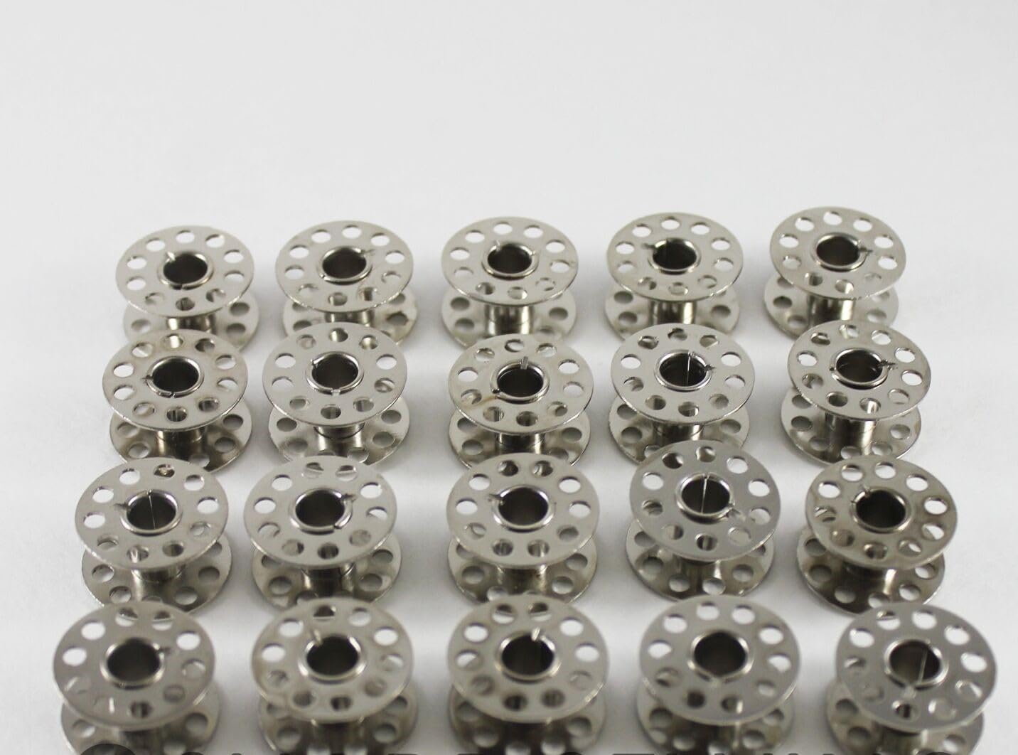 Amazon.com: Teamwork 20 Metal Bobbins #123100 fits LSZ-1 Portable ...