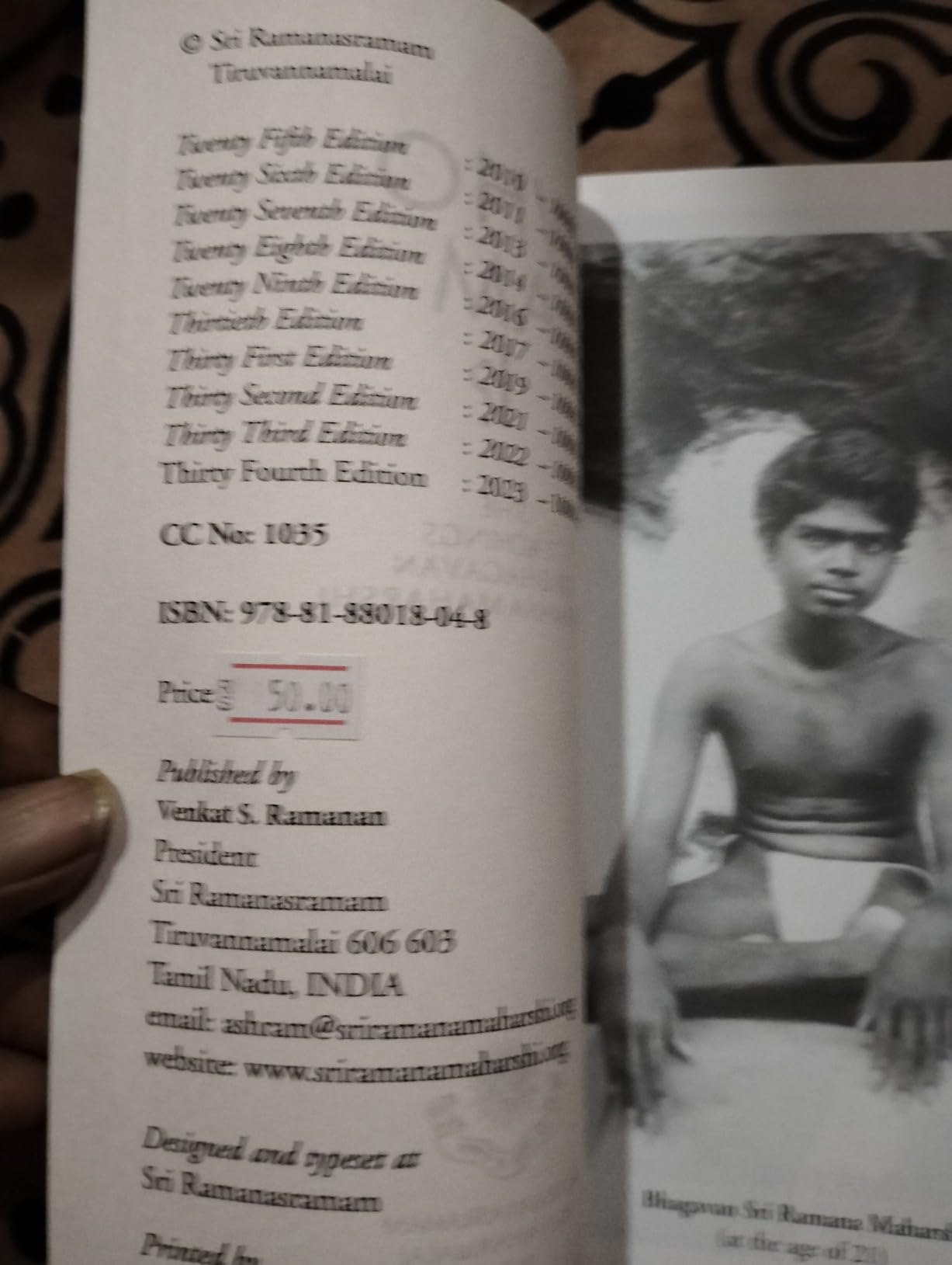 Buy Who Am I Book Online at Low Prices in India | Who Am I Reviews ...