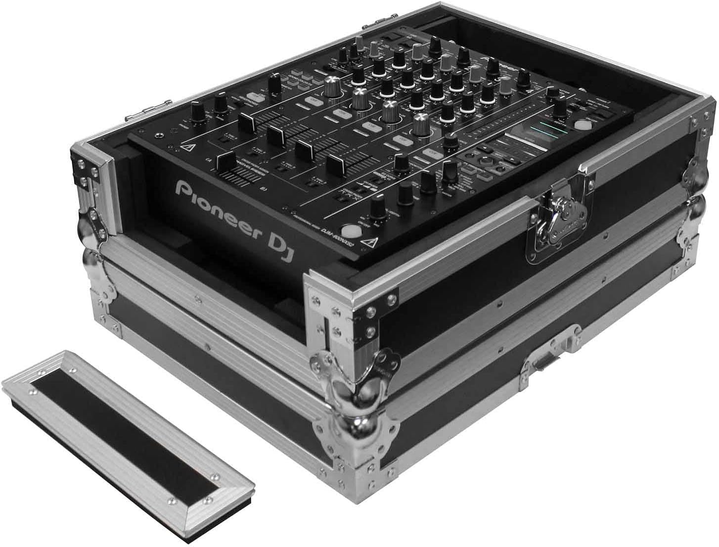 Amazon.com: Odyssey FZ12MIXXDBL Black Label Series Universal DJ Mixer ...