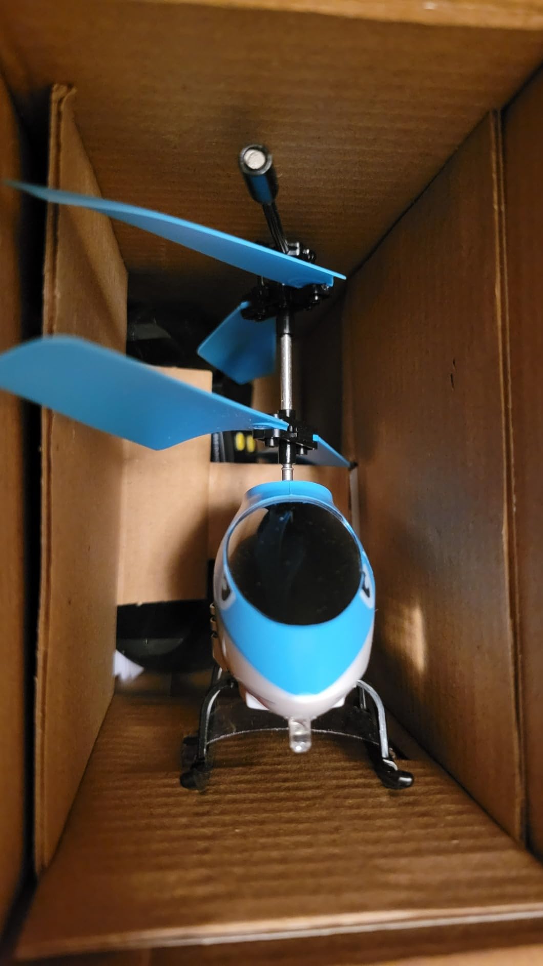 Amazon.com: Remote Control Helicopter for Kids| Toys for Ages 5-7 8-10 ...