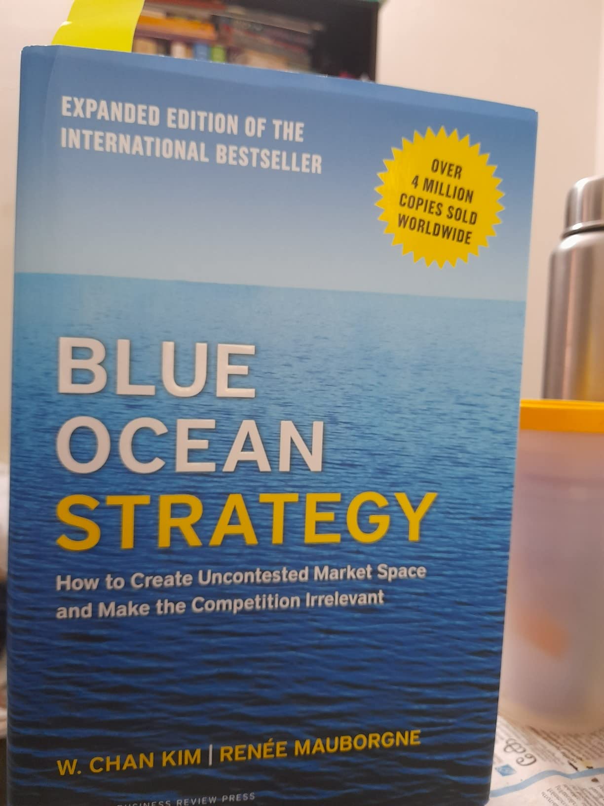 Blue Ocean Strategy Book, Expanded Edition