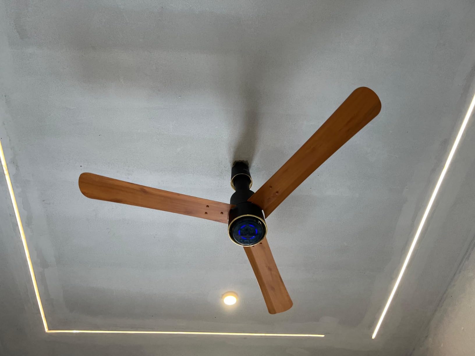 Buy V-Guard INSIGHT-G Premium BLDC Ceiling Fan For Home | 6 Speed ...