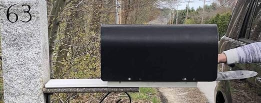 Amazon.com: New Invention invention that fits most standard mailboxes ...