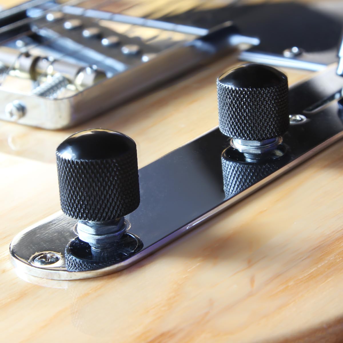 Snapklik.com : Bass Guitar Volume Tone Control Knobs Black Metal Dome ...
