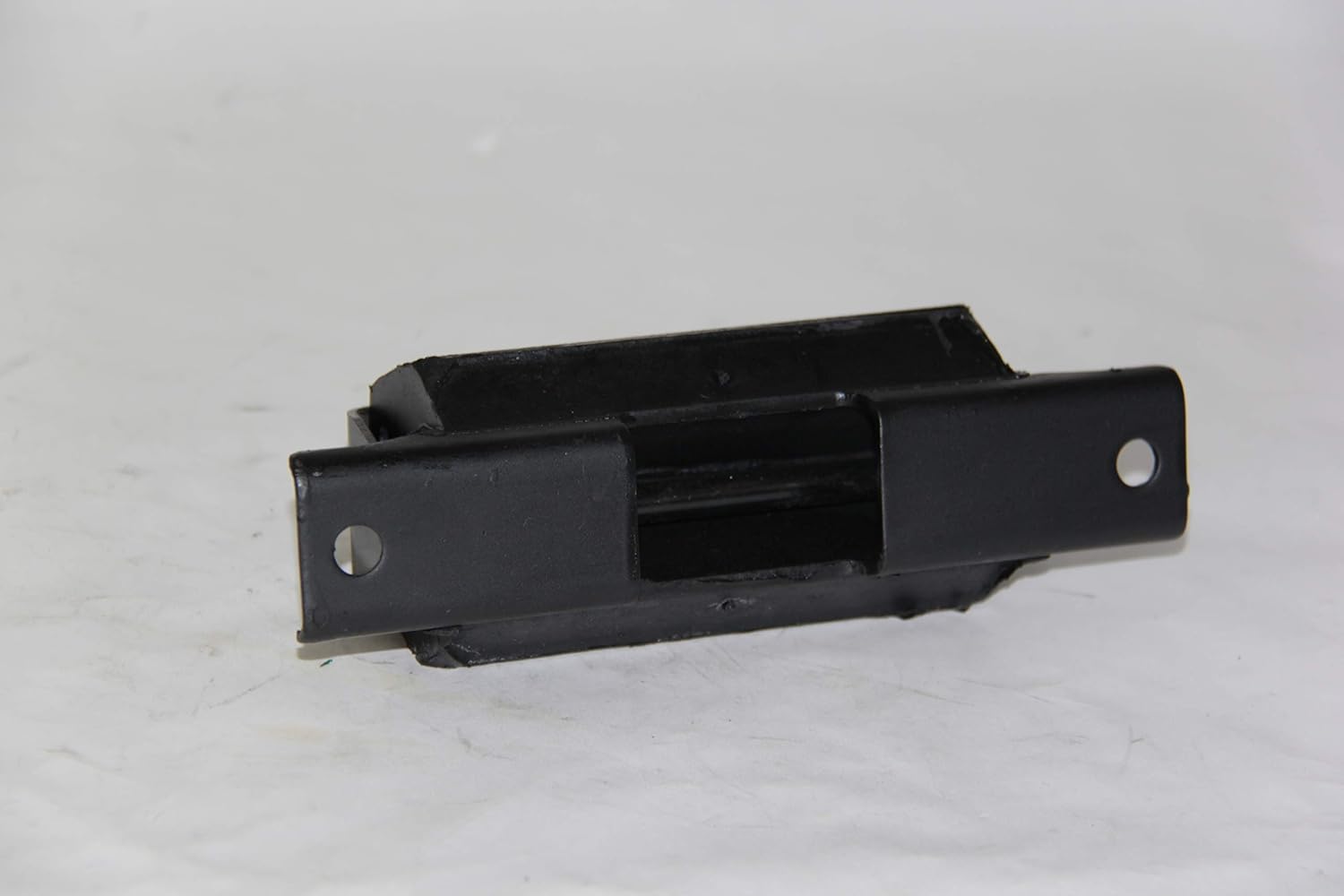 Amazon.com: MTC 30191/15113134 Transmission Mount (Domestic models ...