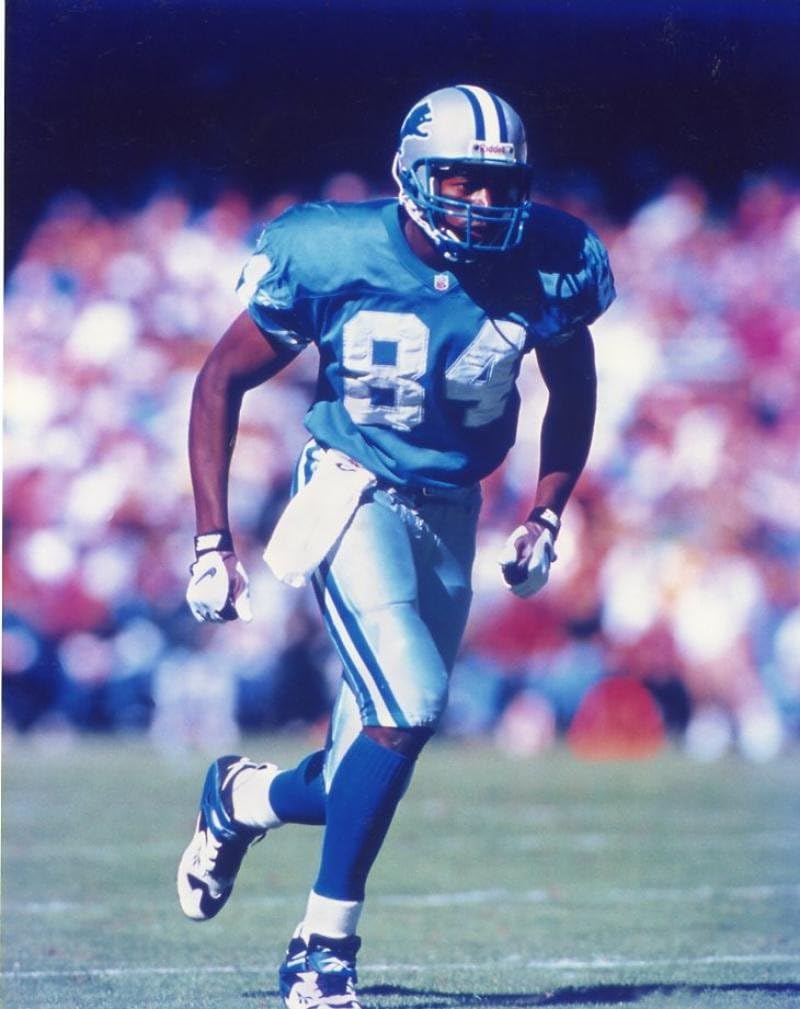 HERMAN MOORE DETROIT LIONS UNSIGNED ACTION 8X10 PHOTO at Amazon's ...