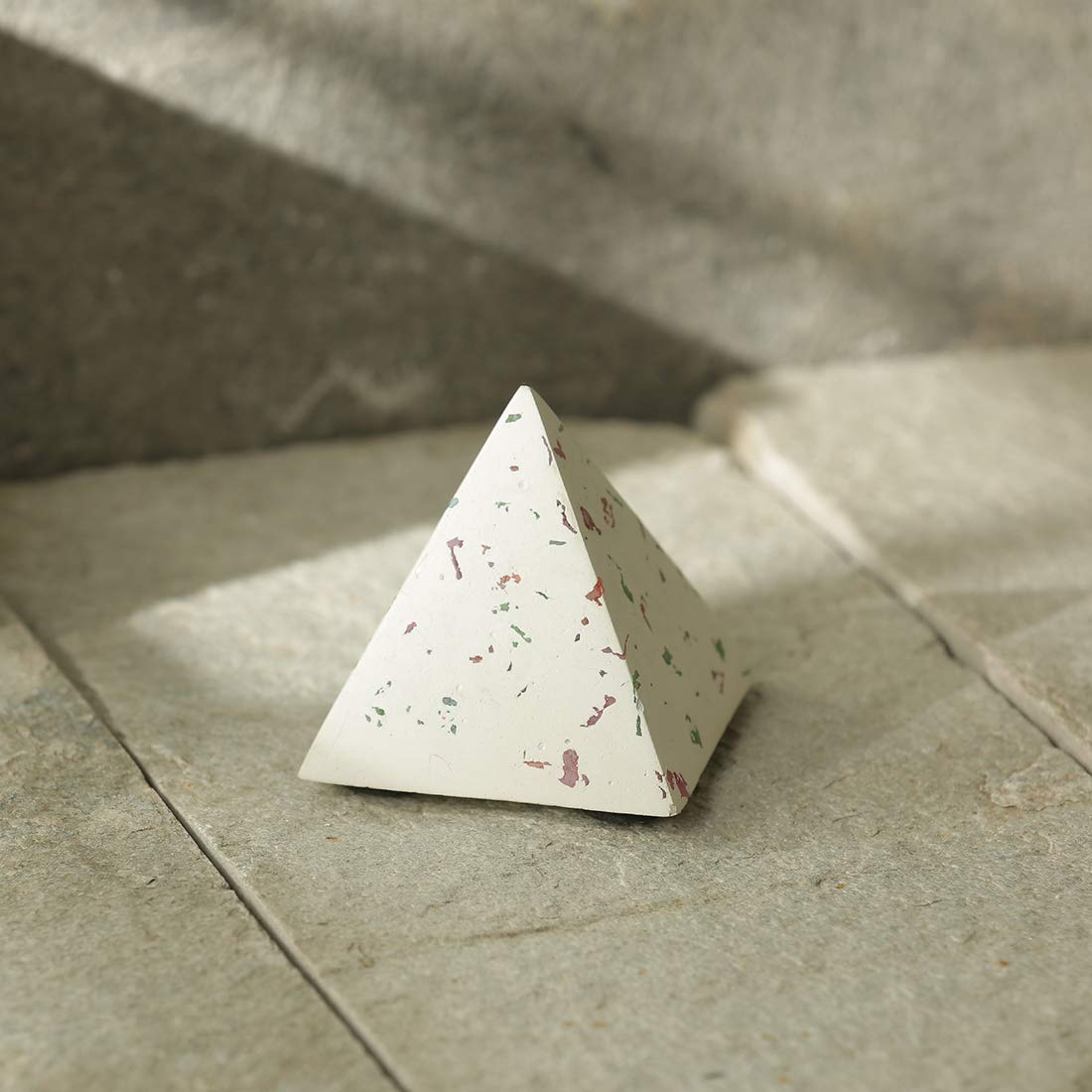 Exclusivelane The Pretty Prism Handcrafted Pyramid Paperweight In ...