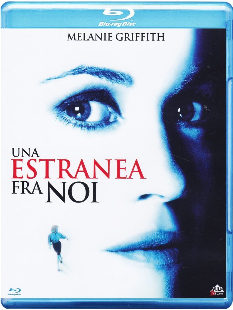 Una estranea fra noi [Blu-ray] [IT Import]: Amazon.de: Melanie Griffith ...