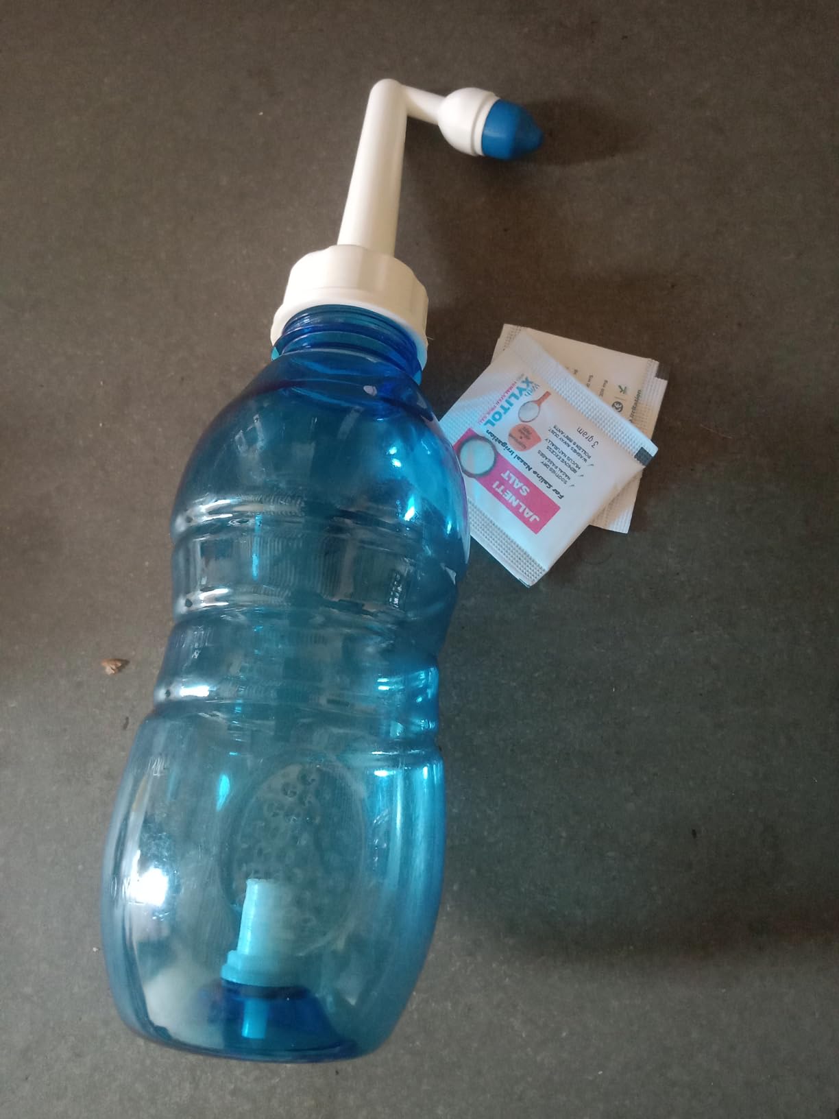 AmbiTech Jal Neti Pot Bottle for Sinus congestion, Nasal-wash, Nose ...