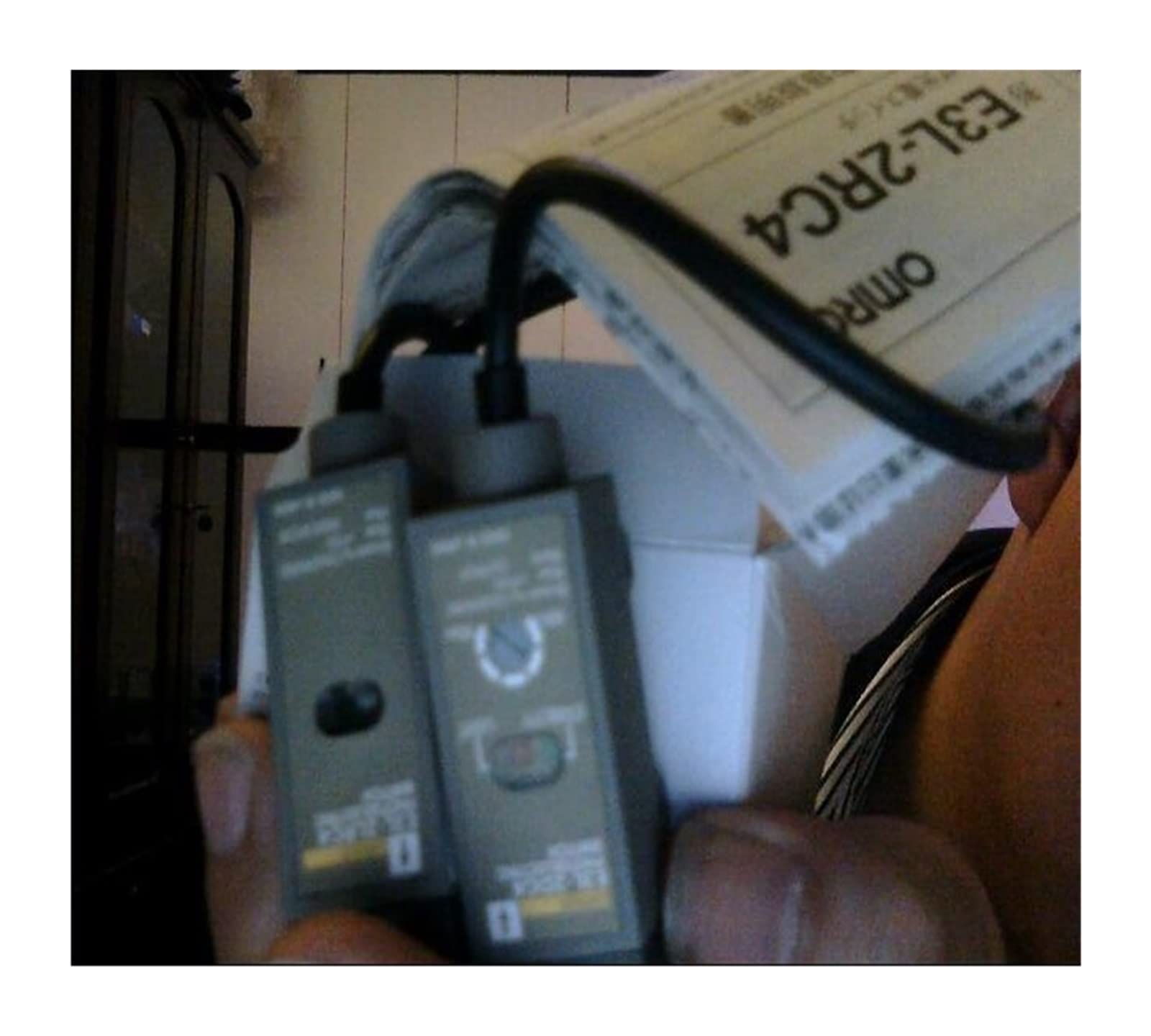 Amazon.co.jp: 光電センサー 光電スイッチ E3L-2RC4/2DC4/2LRC4/E3M-VG22/E3GM-MA11/TL ...