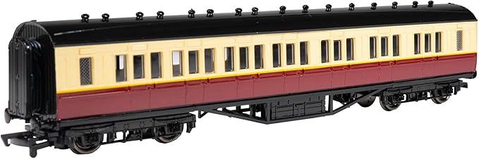 Amazon.com: Bachmann Trains - RED COMPOSITE COACH - HO Scale : Arts ...
