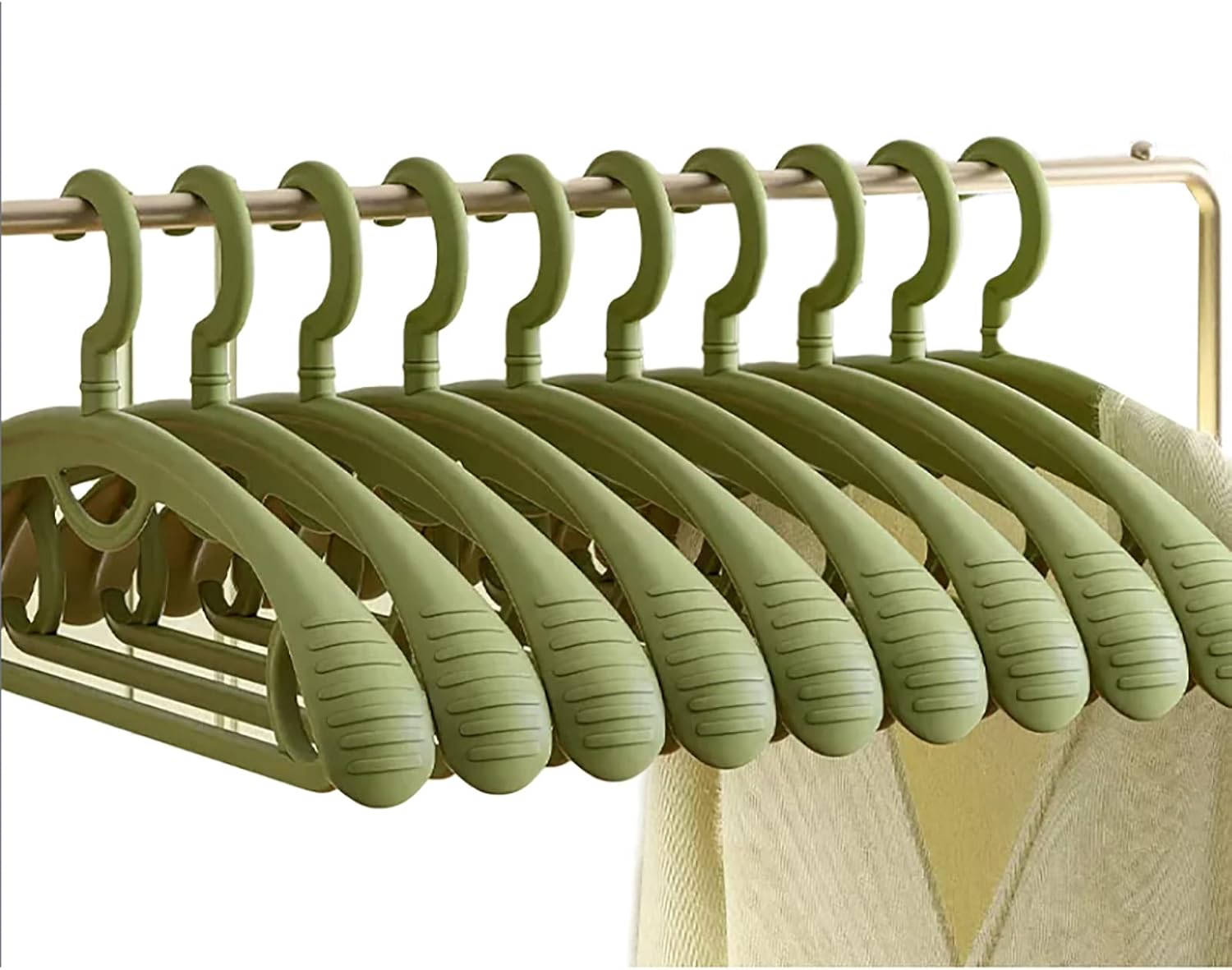 Amazon.com: Plastic Clothes Hanger, Extra Thick Plastic Wide Shoulder ...