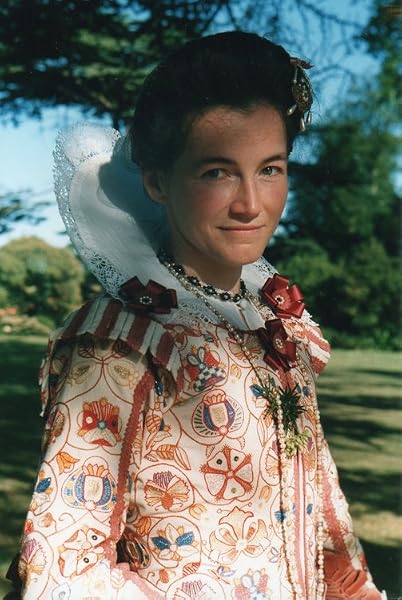 The Tudor Child: Clothing and Culture 1485 to 1625: Huggett, Jane ...