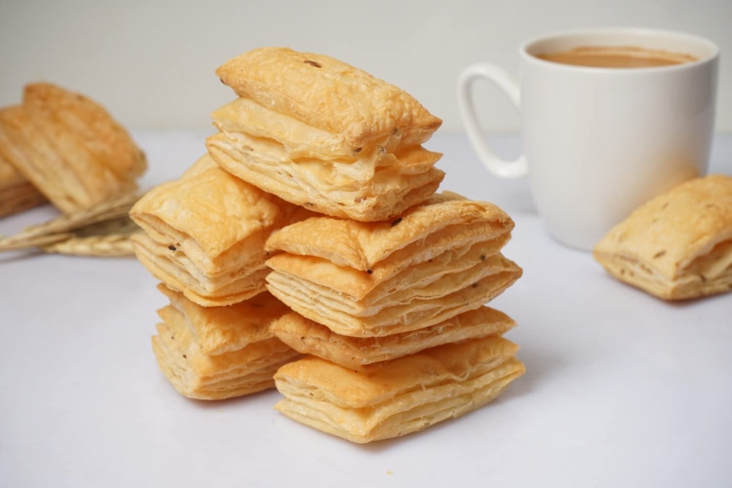 Ghotaram Rajasthani Kullad or Kulhad Chai/Tea Partner Plain Khari Puff ...