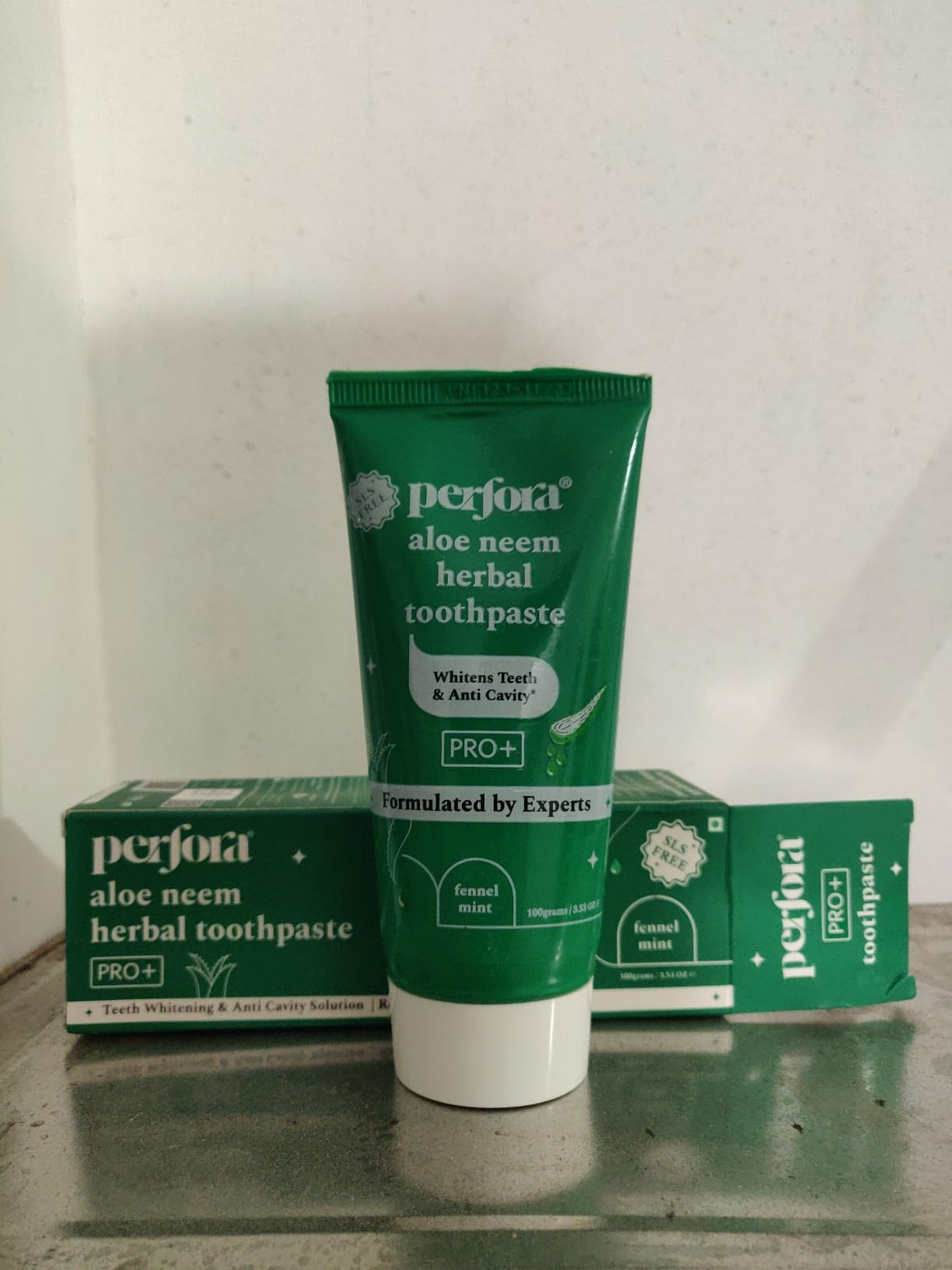 Buy Perfora Aloe Neem Herbal Toothpaste - 100 gms | Enamel Safe Teeth ...