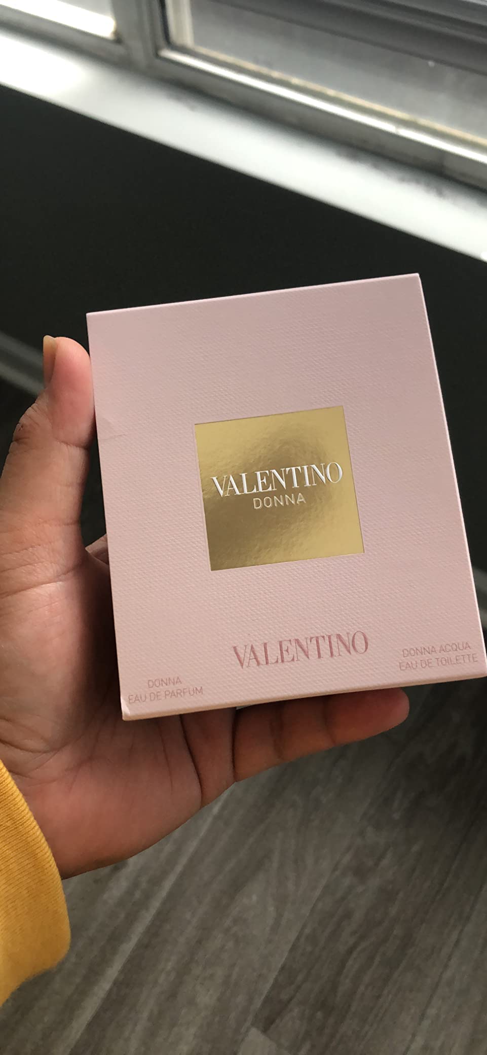 $9/mo - Finance Valentino Donna 4 Piece Miniature Gift Set | Buy Now ...