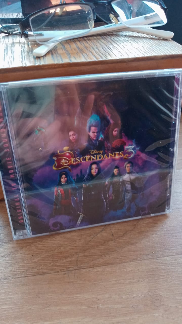 Various Artists - Descendants 3 - Amazon.com Music