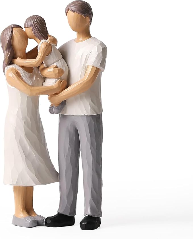 Amazon.com: OTANG Family of 3 Figurines, Daughter Kissing Her Mother ...
