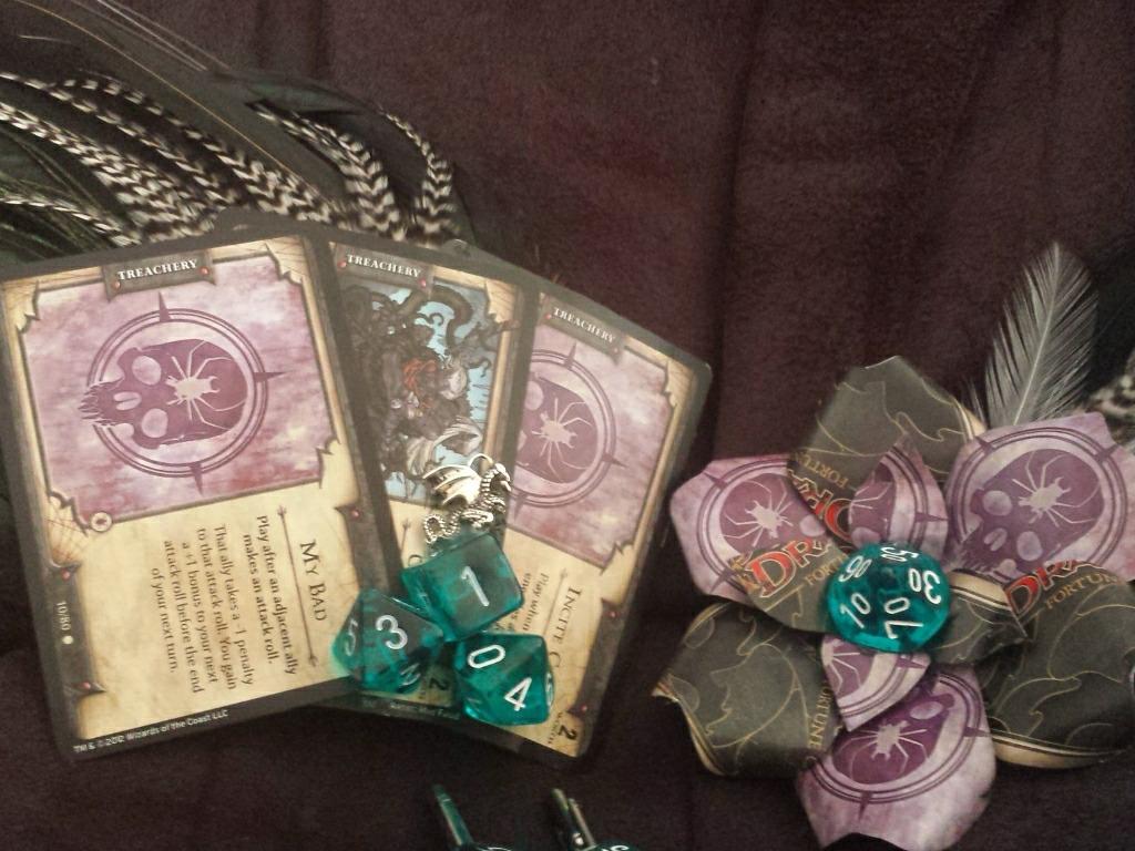 Amazon.com: D&D Fortune Cards: Drow Treachery : Toys & Games