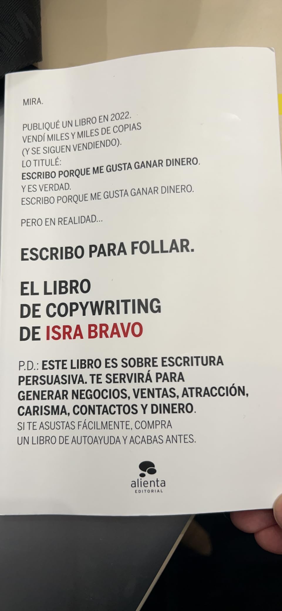 Amazon.com: El libro de copywriting (Alienta) (Spanish Edition) eBook : Bravo, Isra: Kindle Store