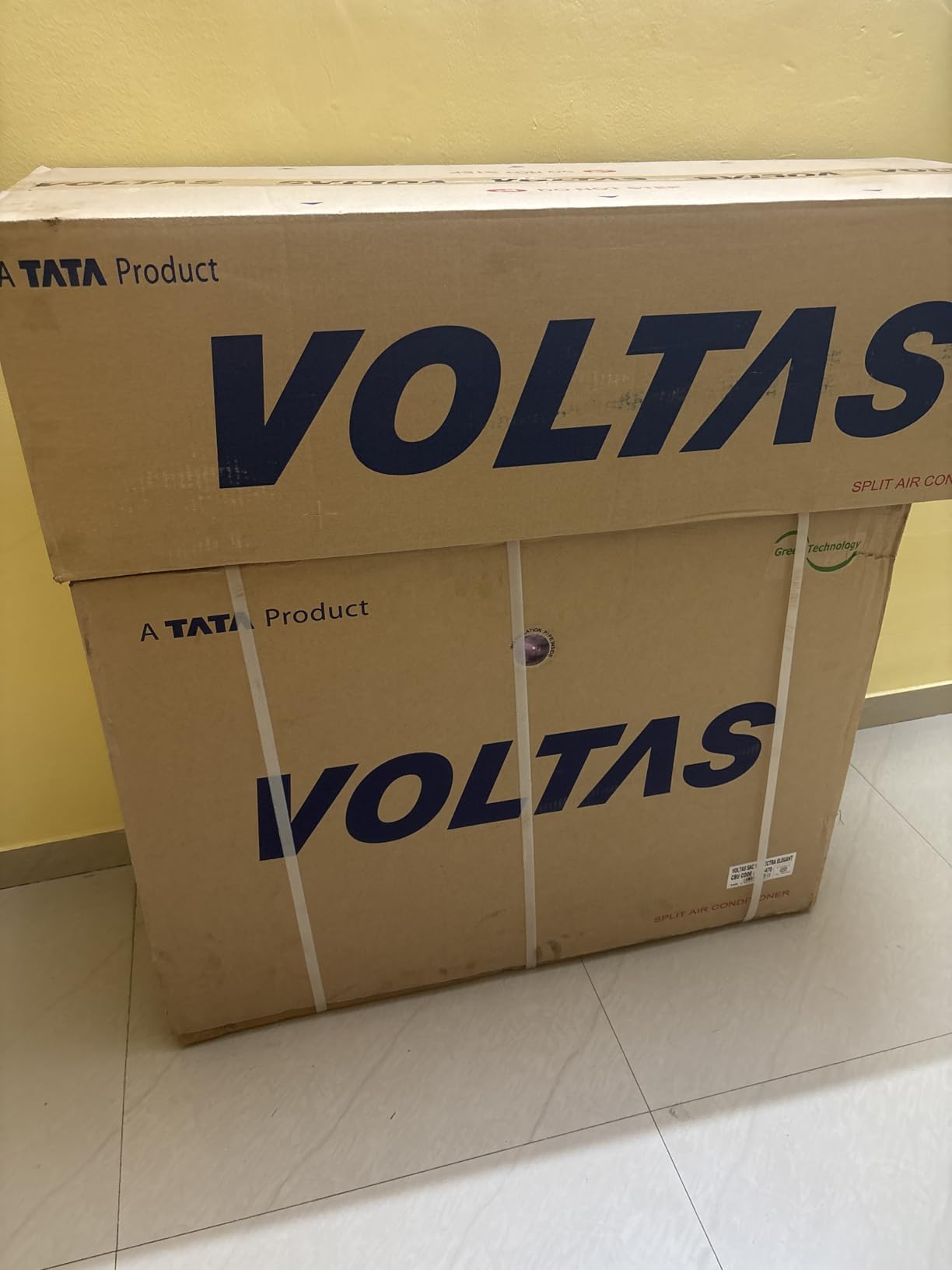 Voltas 1.5 Ton 3 Star, Fixed Speed Split AC (Copper, LED Display, Anti ...