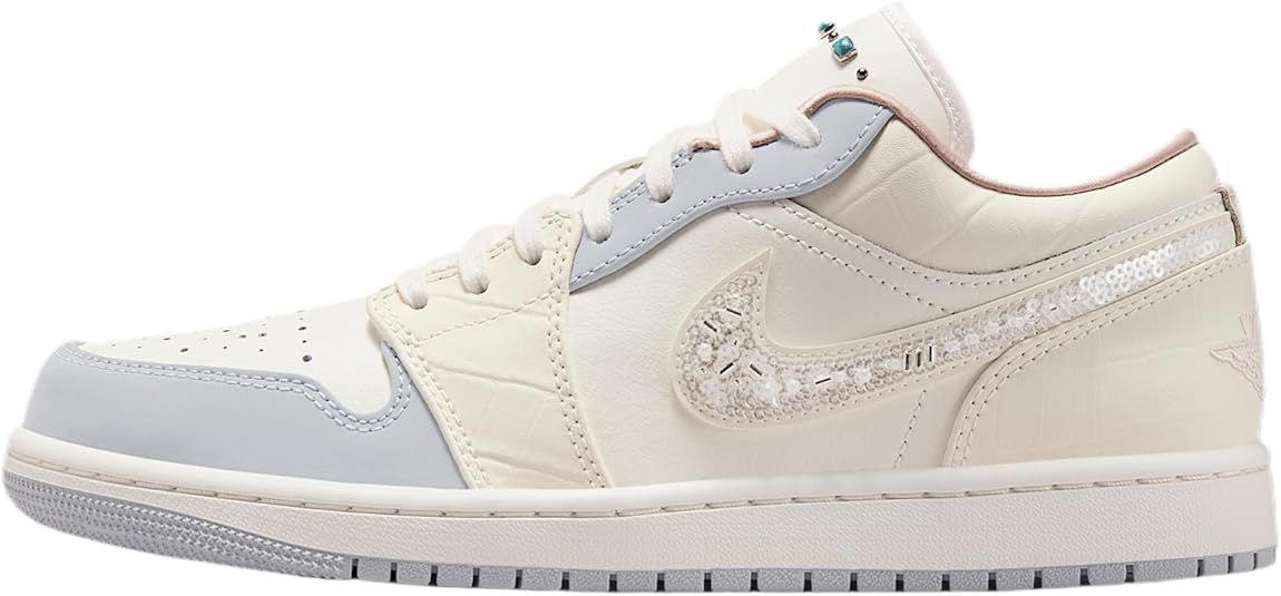 Amazon.com | Air Jordan 1 Low Women's Shoes (Sail/Off Noir/Light Smoke ...