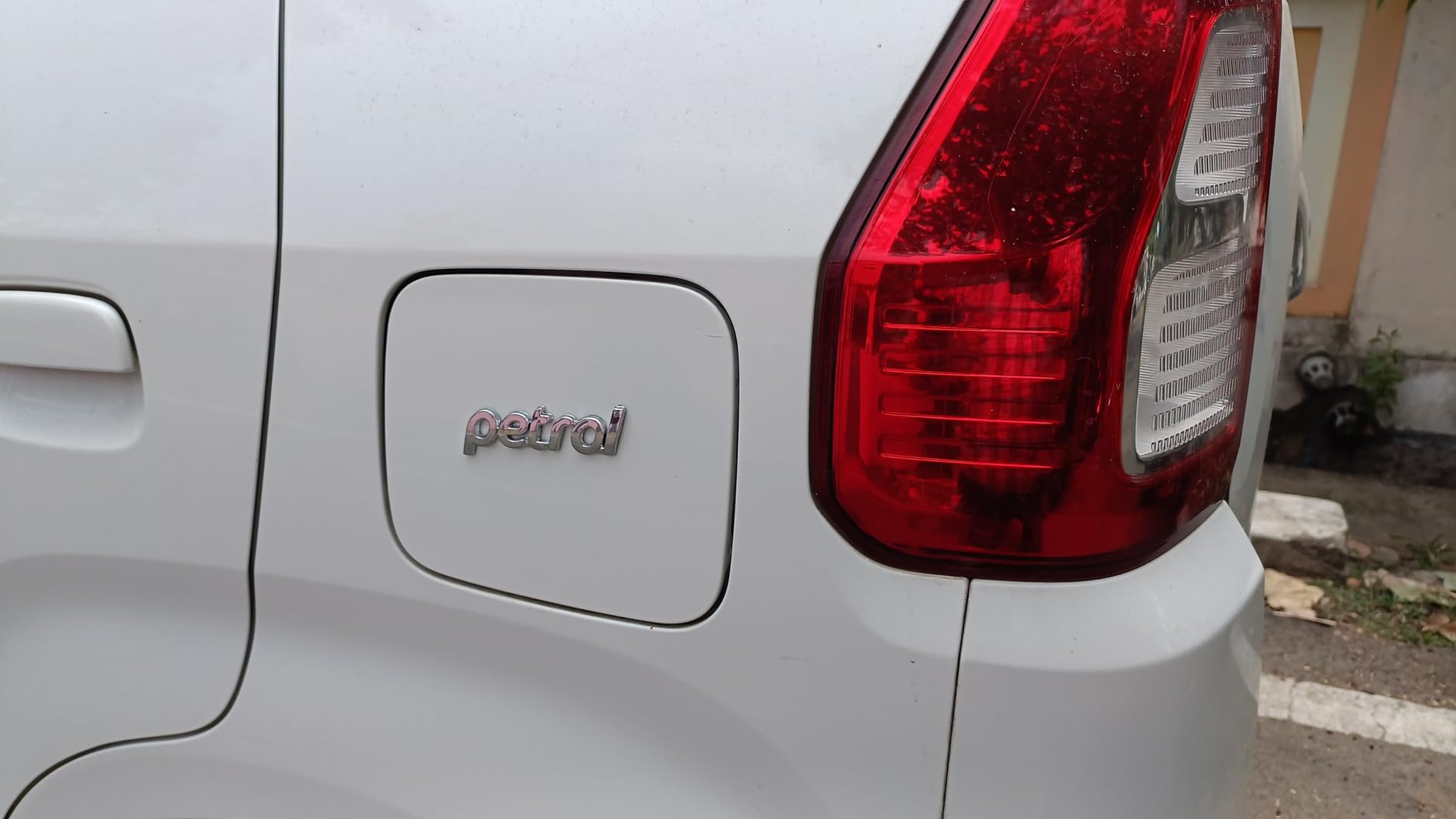 Asraw Chrome Finish Car Fuel Tank Sticker - Fuel Tank Emblem for Car ...