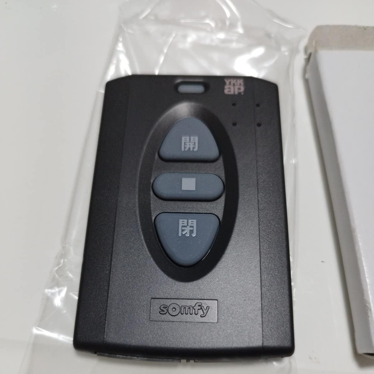Amazon.co.jp: ykk ap somfy CT1 RTS 426 ソムフィ ガレージ シャッター リモコン クワトロ : ホビー