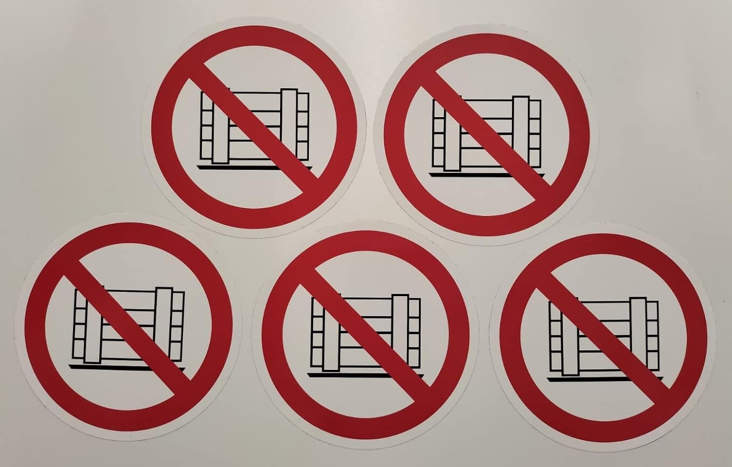 ISO Safety Label Sign - International Do not obstruct Symbol - Self ...