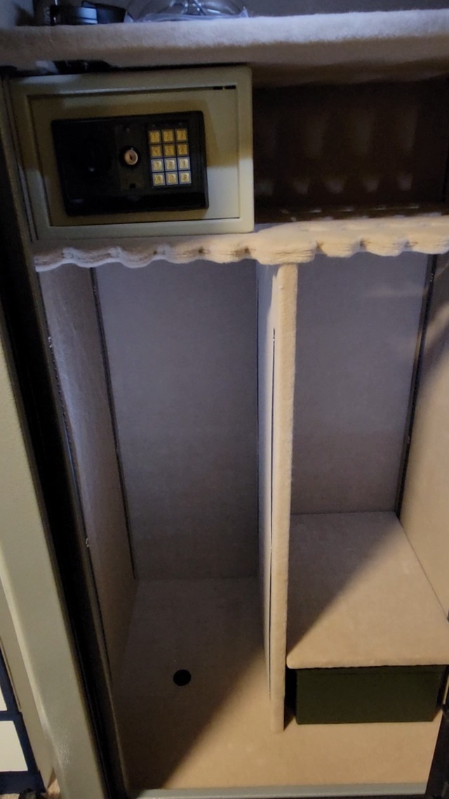 Watch Wasatch gun safe review on Amazon Live