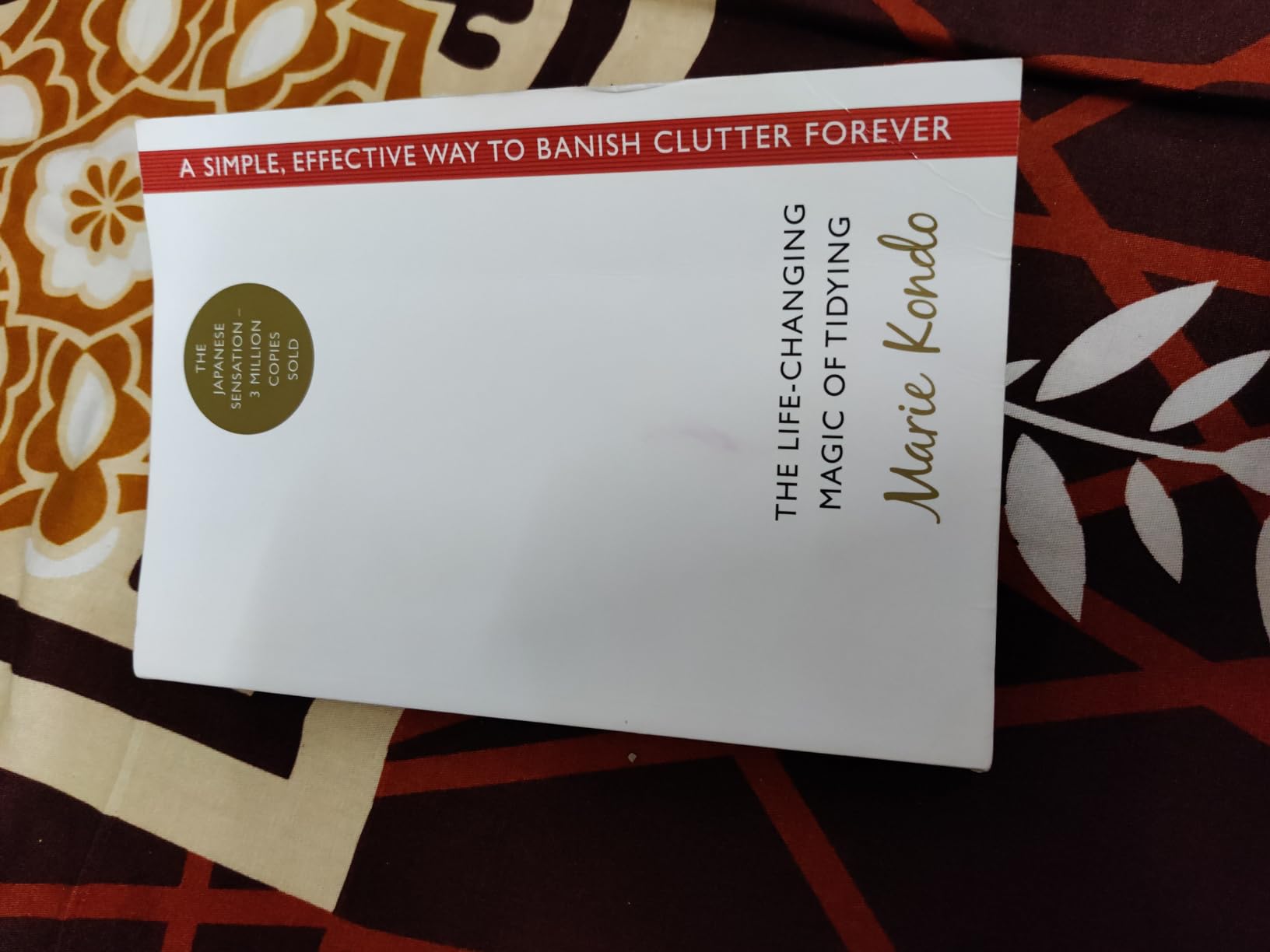 The Life-Changing Magic of Tidying Up: The Japanese Art of Decluttering ...