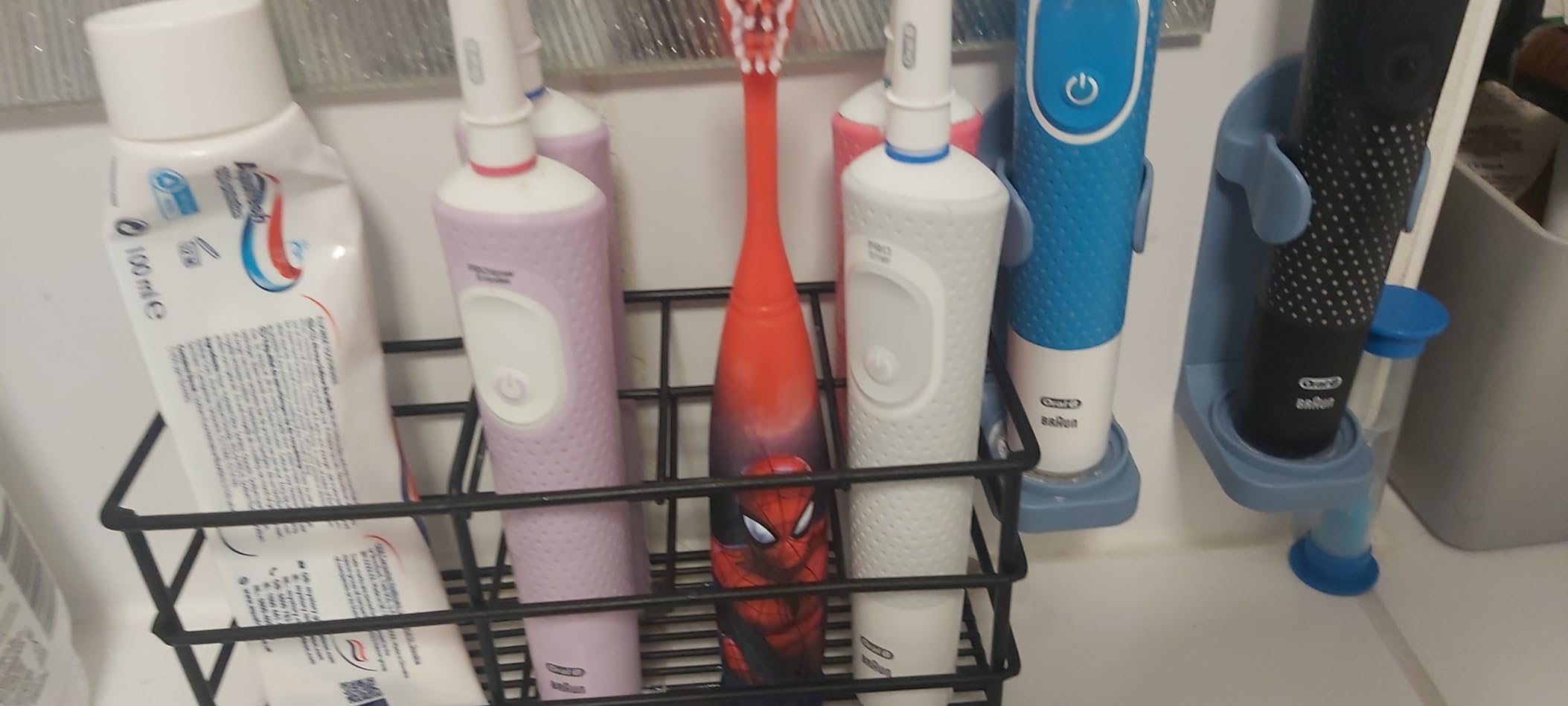 Electric Toothbrush Holder, 7 Slots Black Toothbrush Holder Wall ...