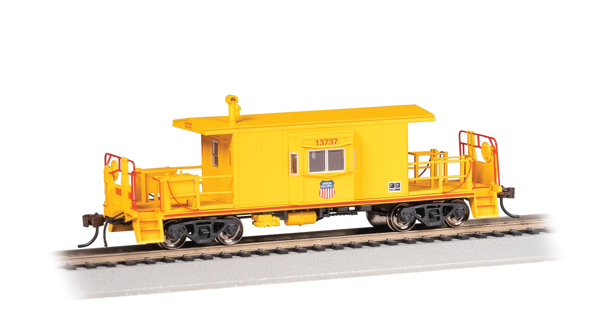 Amazon.com: Bachmann Trains - Transfer Caboose - Union Pacific® #13737 ...