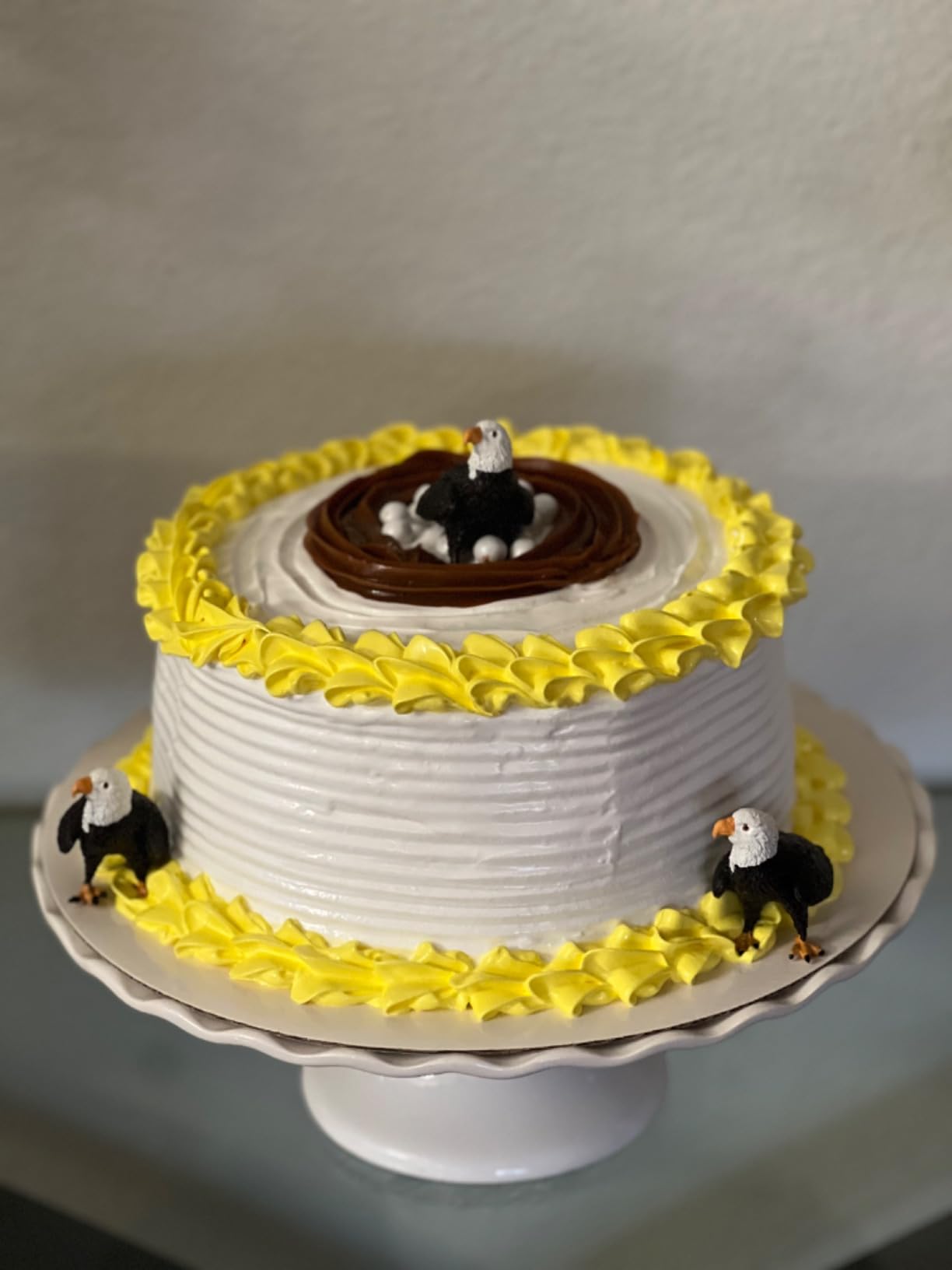 Amazon.com: Aydinids 3 Pcs Plastic Bald Eagle Figurine Hawks Figure ...